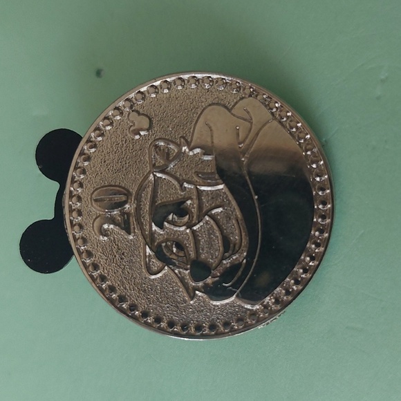 Disney | Jewelry | Disneys Robin Hood Pin | Poshmark